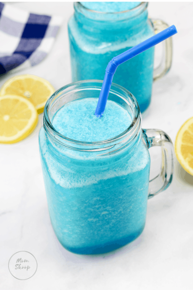 How to Make Easy Blue Frozen Party Punch - MomSkoop