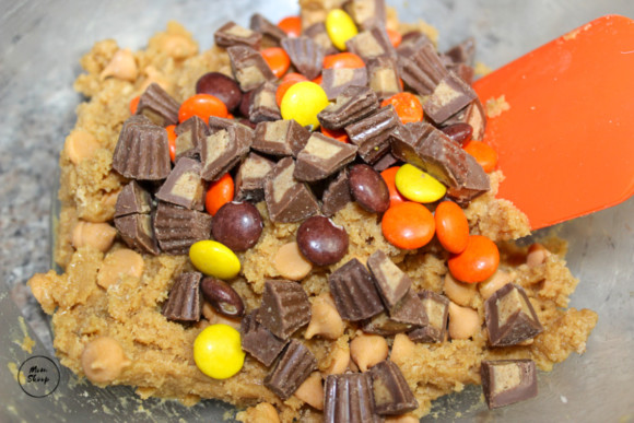 THE ULTIMATE REESE'S COOKIES - MomSkoop