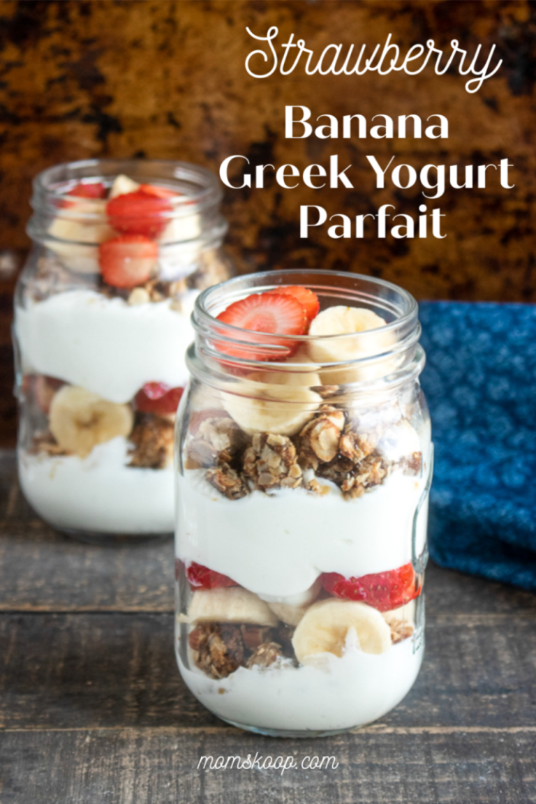 STRAWBERRY BANANA GREEK YOGURT PARFAIT - MomSkoop