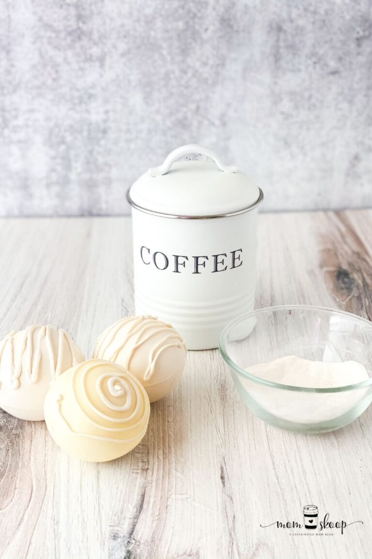 White Mocha Coffee Bombs - MomSkoop