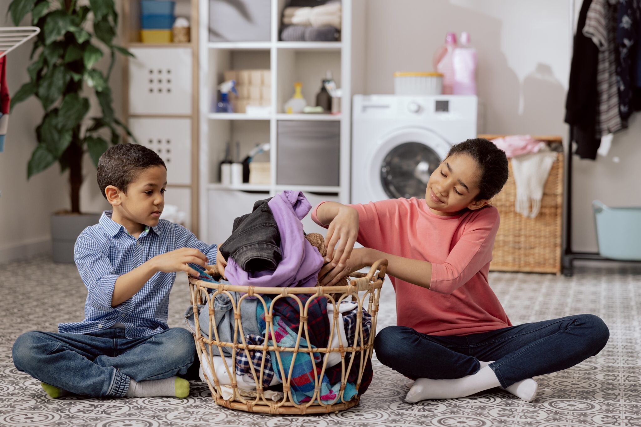 12 Clever Chores That Kids Actually Think Are Fun - MomSkoop