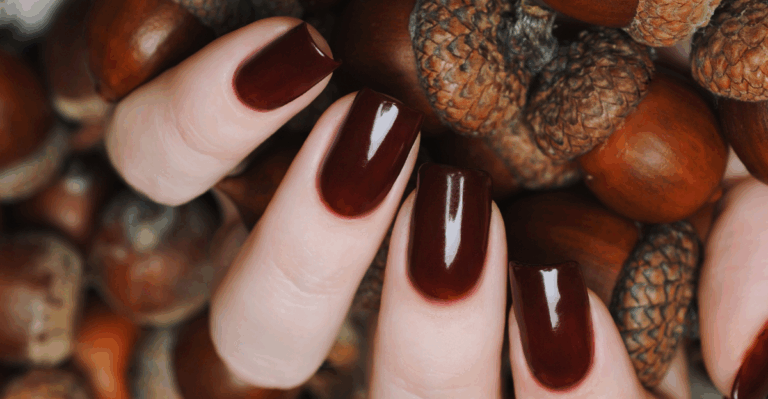 These 13 Timeless Nail Colors Look Good With Any Outfit