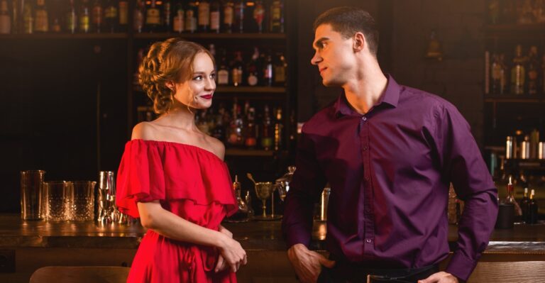 If She Does These 15 Things, She's Hoping You'll Make the First Move