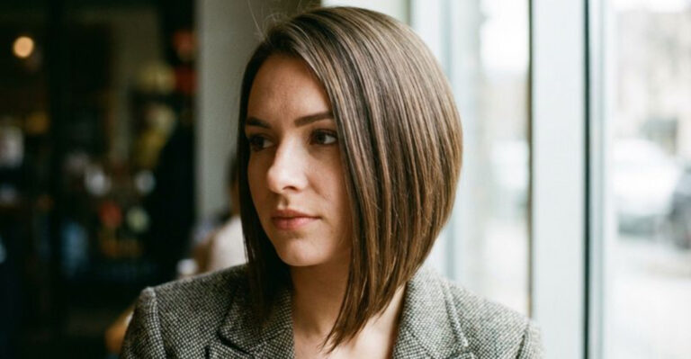10 Universally Flattering Haircuts for All Face Shapes