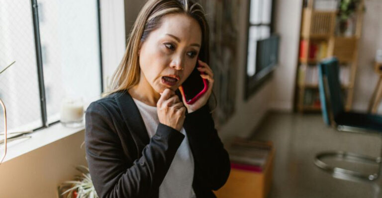 8 Everyday Situations That Secretly Stress Out Well-Mannered People