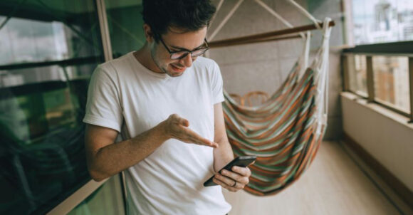You're Probably Doing at Least a Few of These 10 Annoying Texting ...